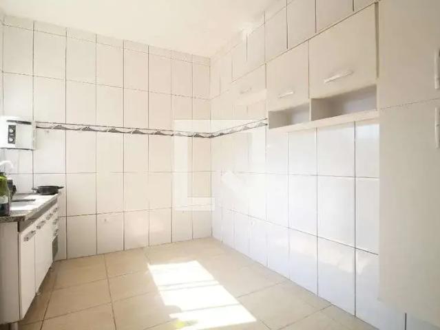 Casa / Sobrado para Locação em Taboão da Serra/SP Jardim Henriqueta 1 Quartos