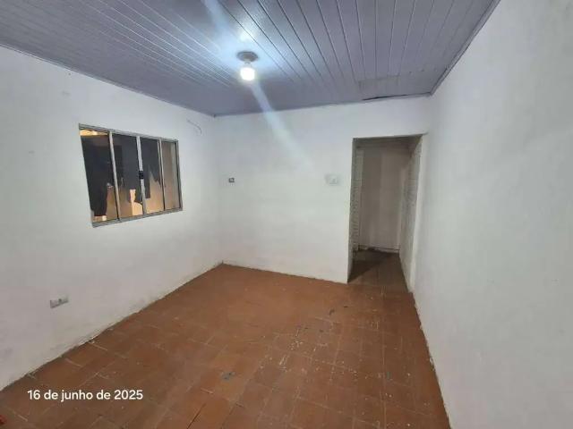 Casa / Sobrado para Locação em Taboão da Serra/SP Jardim São Paulo 1 Quartos