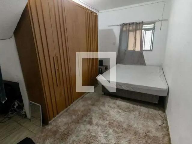 Casa / Sobrado para Locação em Taboão da Serra/SP Jardim Salete 3 Quartos