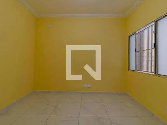 Casa / Sobrado para Locação em Taboão da Serra/SP Jardim Santa Rosa 1 Quartos