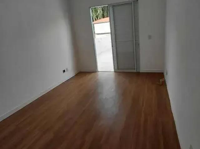 Casa / Sobrado para Locação em Taboão da Serra/SP Parque Monte Alegre 2 Quartos