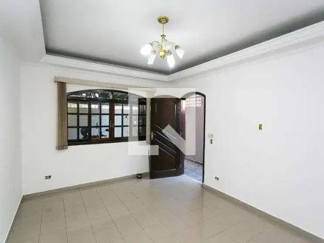 Casa / Sobrado para Locação em Taboão da Serra/SP Parque Monte Alegre 3 Quartos