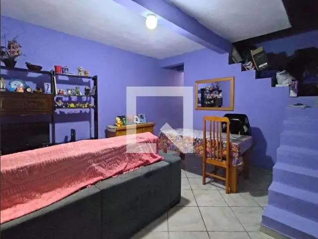 Casa / Sobrado para Locação em Taboão da Serra/SP Parque Industrial das Oliveiras 1 Quartos