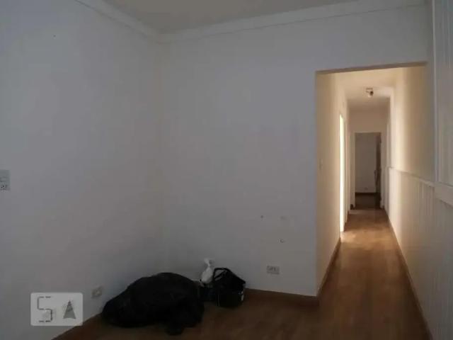 Casa / Sobrado para Locação em Taboão da Serra/SP Vila Santa Luzia 4 Quartos