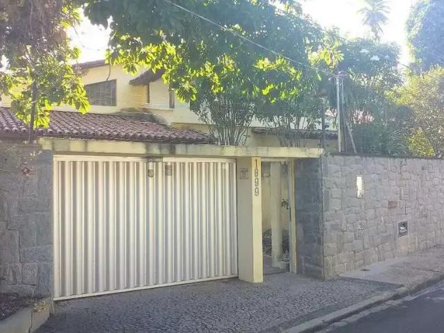 Casa / Sobrado para Locação em Teresina/PI Horto 4 Quartos
