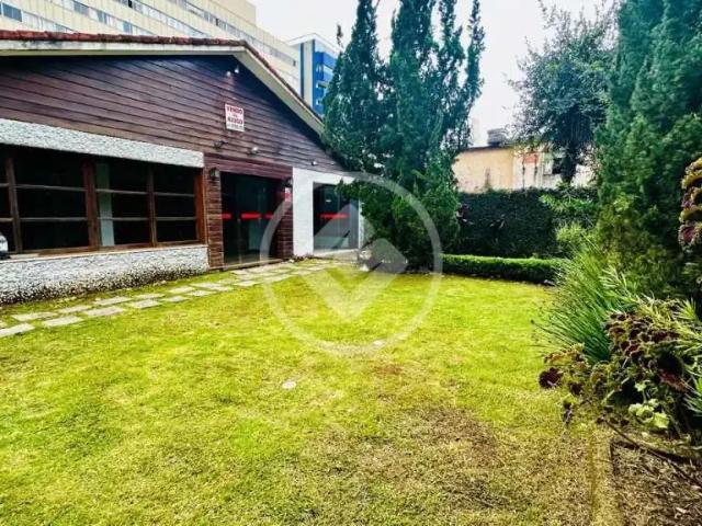 Casa / Sobrado para Locação em Teresópolis/RJ Várzea 3 Quartos