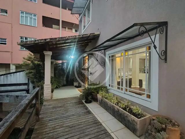 Casa / Sobrado para Locação em Teresópolis/RJ Agriões 3 Quartos