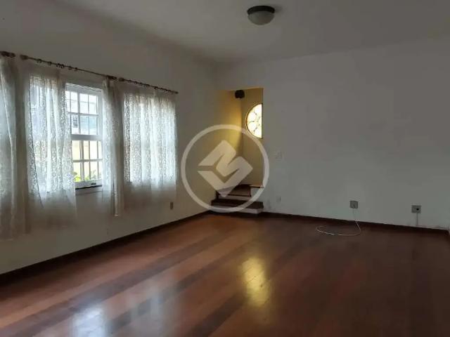 Casa / Sobrado para Locação em Teresópolis/RJ Agriões 4 Quartos