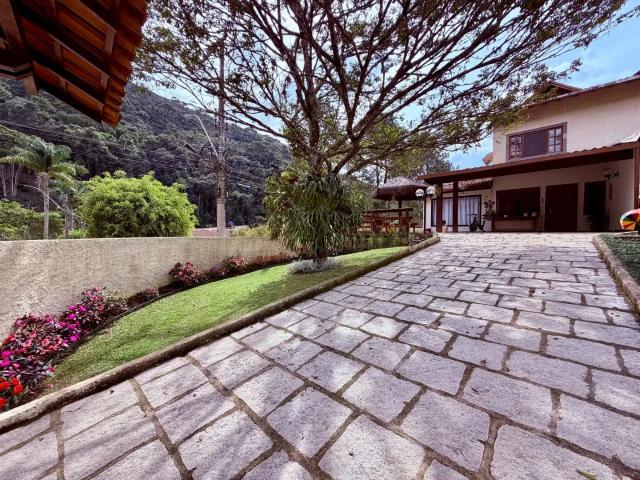 Casa / Sobrado para Locação em Teresópolis/RJ Albuquerque 4 Quartos