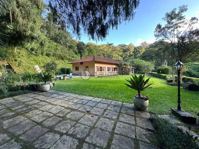 Casa / Sobrado para Locação em Teresópolis/RJ Barra do Imbuí 4 Quartos