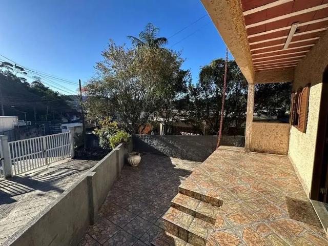 Casa / Sobrado para Locação em Teresópolis/RJ Bom Retiro 3 Quartos