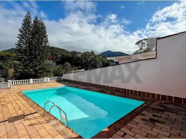 Casa / Sobrado para Locação em Teresópolis/RJ Carlos Guinle 5 Quartos