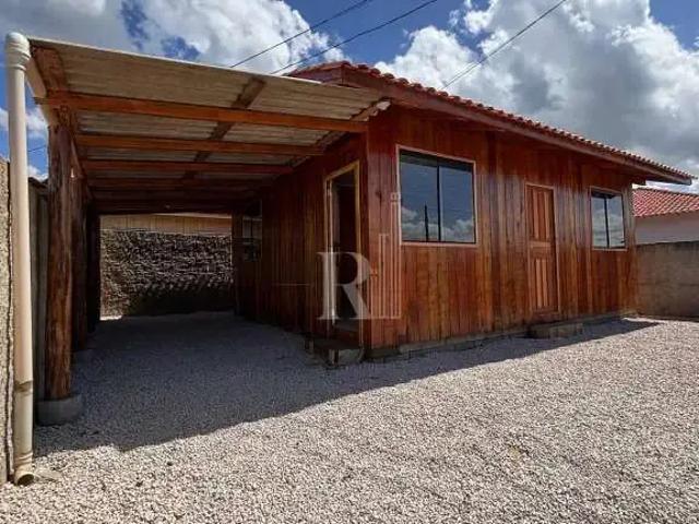 Casa / Sobrado para Locação em Tijucas/SC Areias 2 Quartos