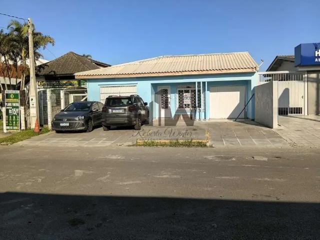 Casa / Sobrado para Locação em Tramandaí/RS Centro 5 Quartos