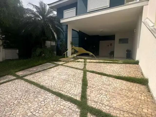 Casa / Sobrado para Locação em Tremembé/SP Campos do Conde 3 Quartos