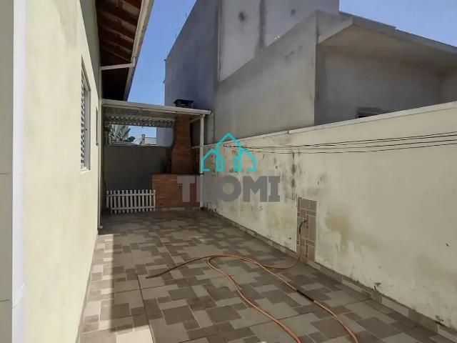 Casa / Sobrado para Locação em Tremembé/SP Castelos 3 Quartos