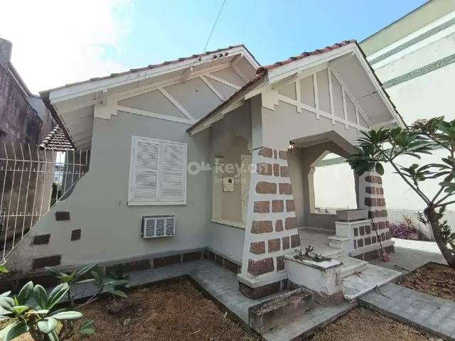 Casa / Sobrado para Locação em Tubarão/SC Humaitá 3 Quartos