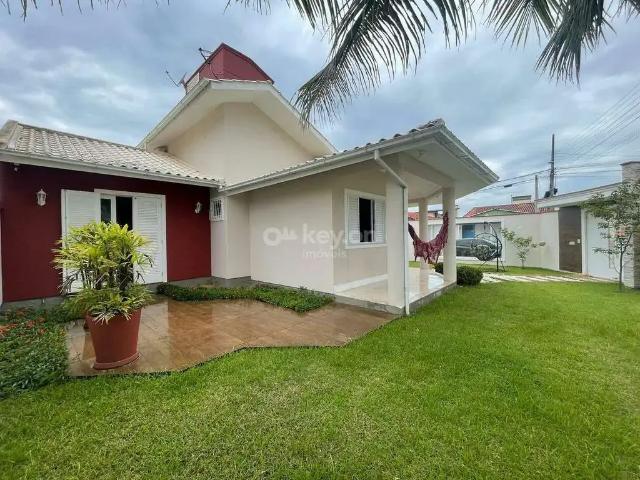 Casa / Sobrado para Locação em Tubarão/SC São João Margem Esquerda 3 Quartos