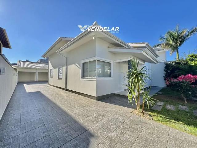 Casa / Sobrado para Locação em Tubarão/SC Vila Esperança 3 Quartos