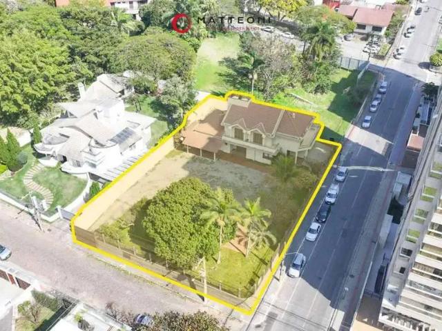 Casa / Sobrado para Locação em Tubarão/SC Vila Moema