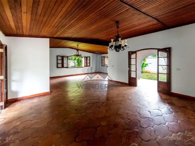 Casa / Sobrado para Locação em Ubatuba/SP Barra da Lagoa 3 Quartos