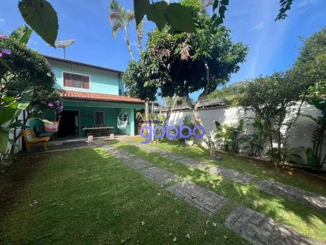 Casa / Sobrado para Locação em Ubatuba/SP Enseada 4 Quartos