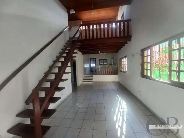 Casa / Sobrado para Locação em Ubatuba/SP Perequê Açu 2 Quartos