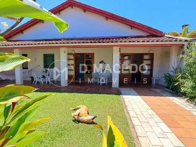 Casa / Sobrado para Locação em Ubatuba/SP Praia da Lagoinha 2 Quartos