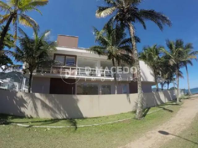 Casa / Sobrado para Locação em Ubatuba/SP Sapé 4 Quartos