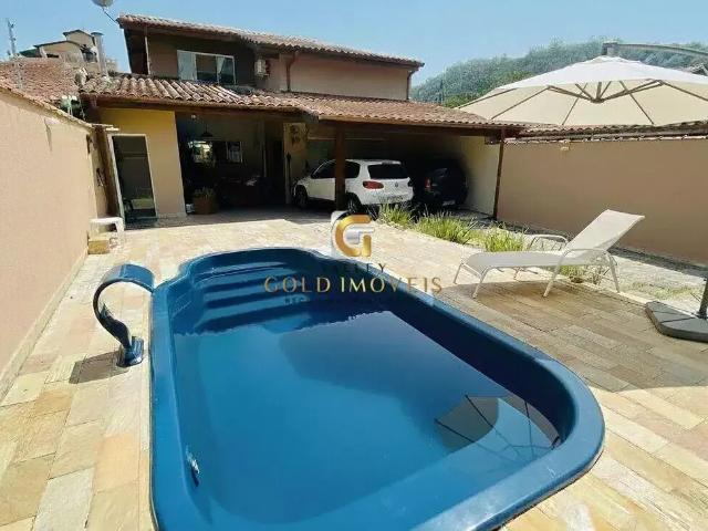Casa / Sobrado para Locação em Ubatuba/SP Toninhas 4 Quartos