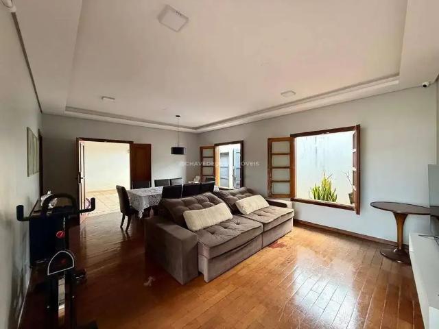 Casa / Sobrado para Locação em Uberaba/MG Mercês 3 Quartos