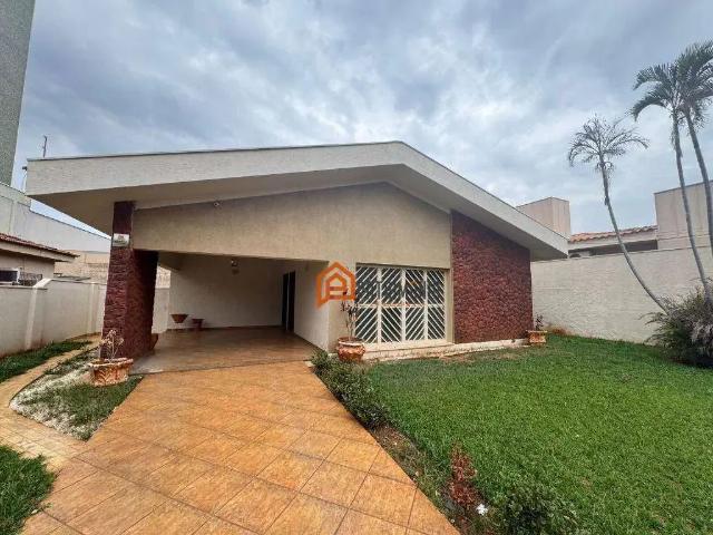 Casa / Sobrado para Locação em Uberaba/MG Mercês 3 Quartos