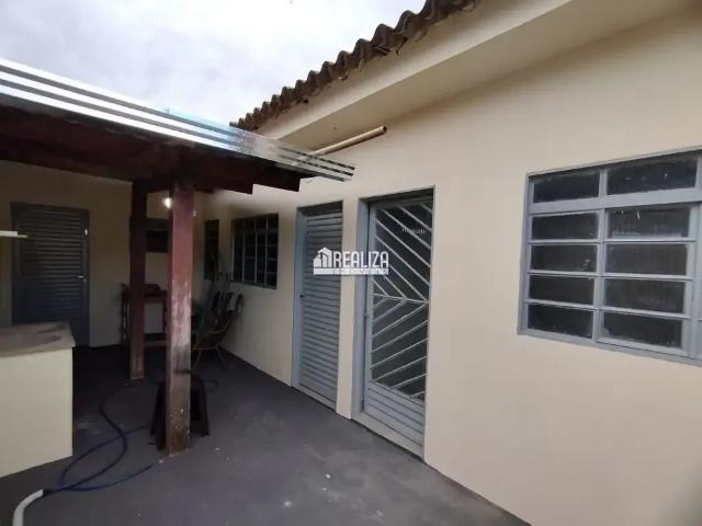 Casa / Sobrado para Locação em Uberaba/MG Olinda 1 Quartos