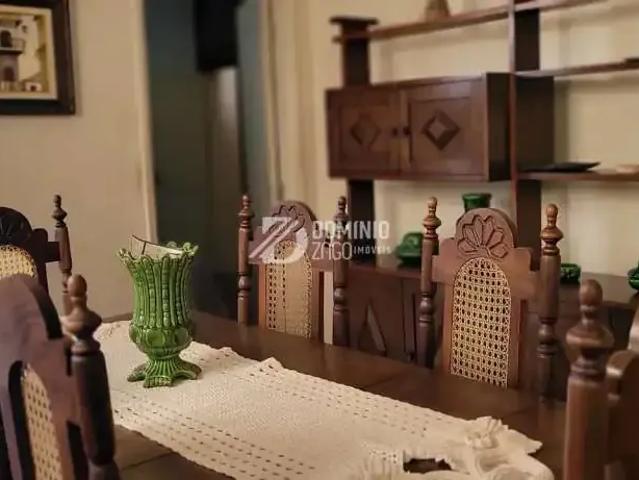 Casa / Sobrado para Locação em Uberaba/MG Estados Unidos 3 Quartos