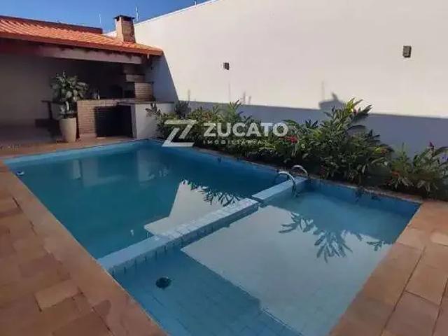 Casa / Sobrado para Locação em Uberaba/MG Fabrício 3 Quartos