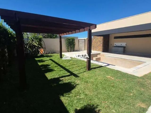 Casa / Sobrado para Locação em Uberaba/MG Residencial Mário de Almeida Franco 3 Quartos