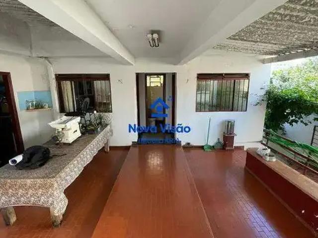 Casa / Sobrado para Locação em Uberaba/MG São Benedito 5 Quartos