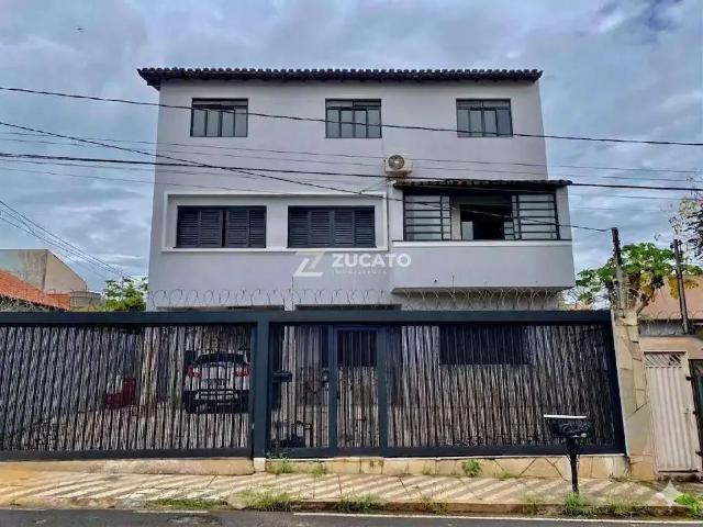 Casa / Sobrado para Locação em Uberaba/MG Vila Maria Helena 5 Quartos