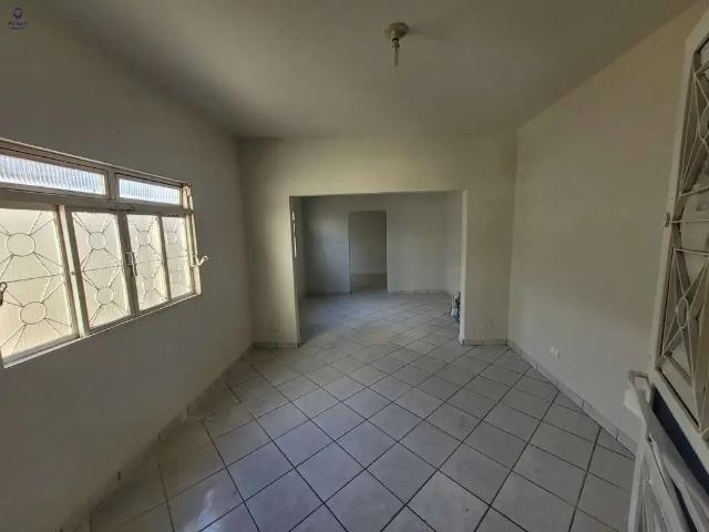 Casa / Sobrado para Locação em Uberlândia/MG Marta Helena 4 Quartos