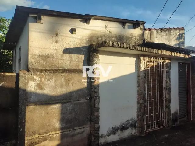 Casa / Sobrado para Locação em Uberlândia/MG Martins 1 Quartos