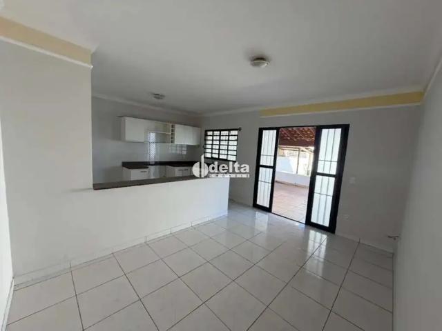 Casa / Sobrado para Locação em Uberlândia/MG Morada da Colina 2 Quartos