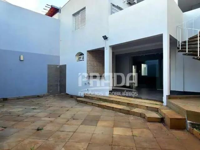 Casa / Sobrado para Locação em Uberlândia/MG Nossa Senhora Aparecida 4 Quartos
