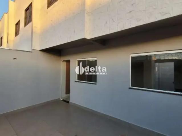 Casa / Sobrado para Locação em Uberlândia/MG Novo Mundo 2 Quartos