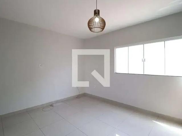 Casa / Sobrado para Locação em Uberlândia/MG Osvaldo Rezende 3 Quartos