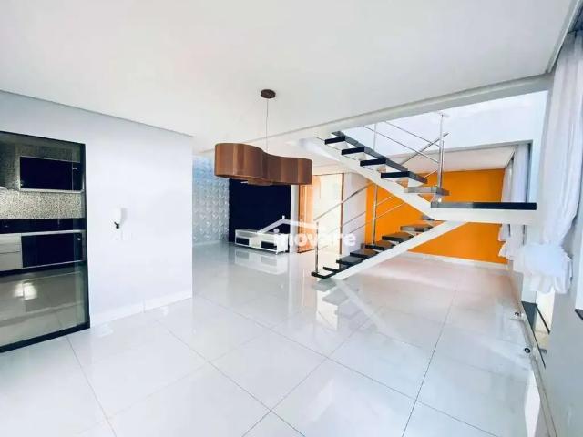 Casa / Sobrado para Locação em Uberlândia/MG Alto Umuarama 3 Quartos