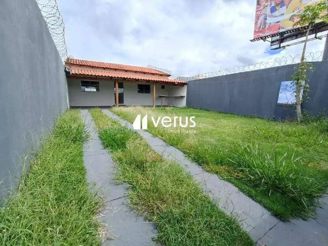 Casa / Sobrado para Locação em Uberlândia/MG Alto Umuarama 2 Quartos