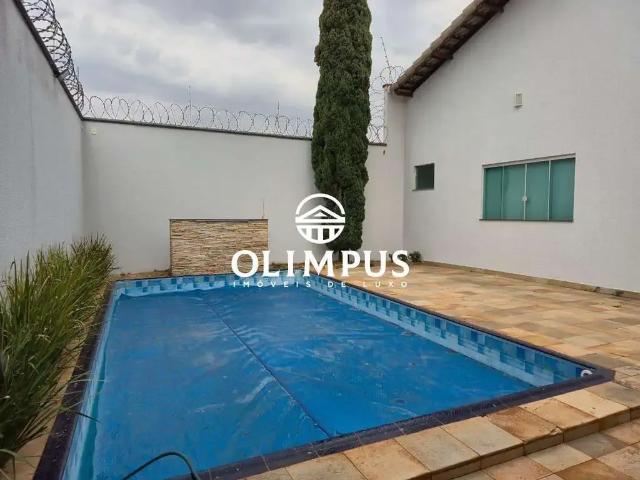 Casa / Sobrado para Locação em Uberlândia/MG Alto Umuarama 4 Quartos
