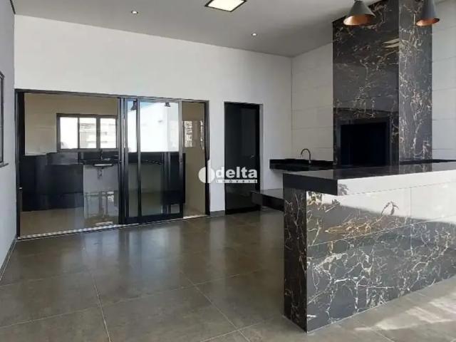 Casa / Sobrado para Locação em Uberlândia/MG Bosque dos Buritis 3 Quartos