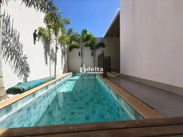 Casa / Sobrado para Locação em Uberlândia/MG Bosque dos Buritis 3 Quartos