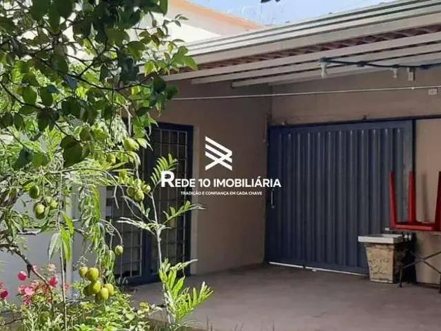 Casa / Sobrado para Locação em Uberlândia/MG Brasil 3 Quartos